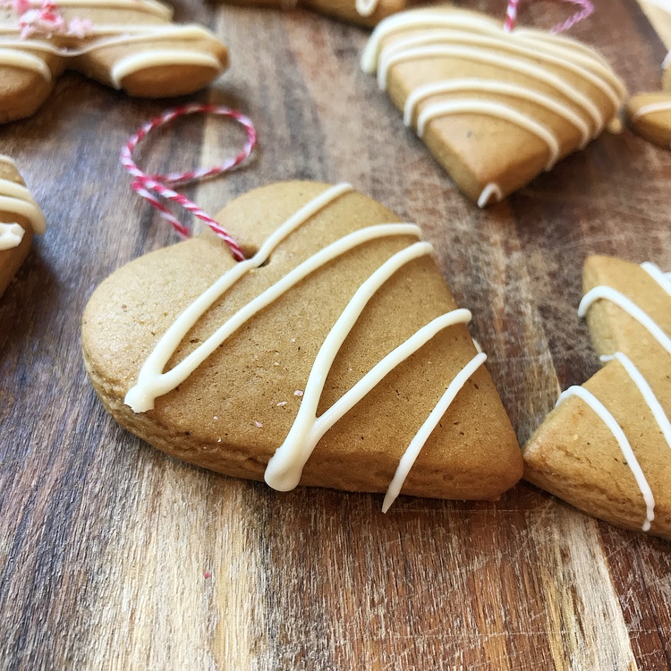 Christmas Gingerbread – her life and loves